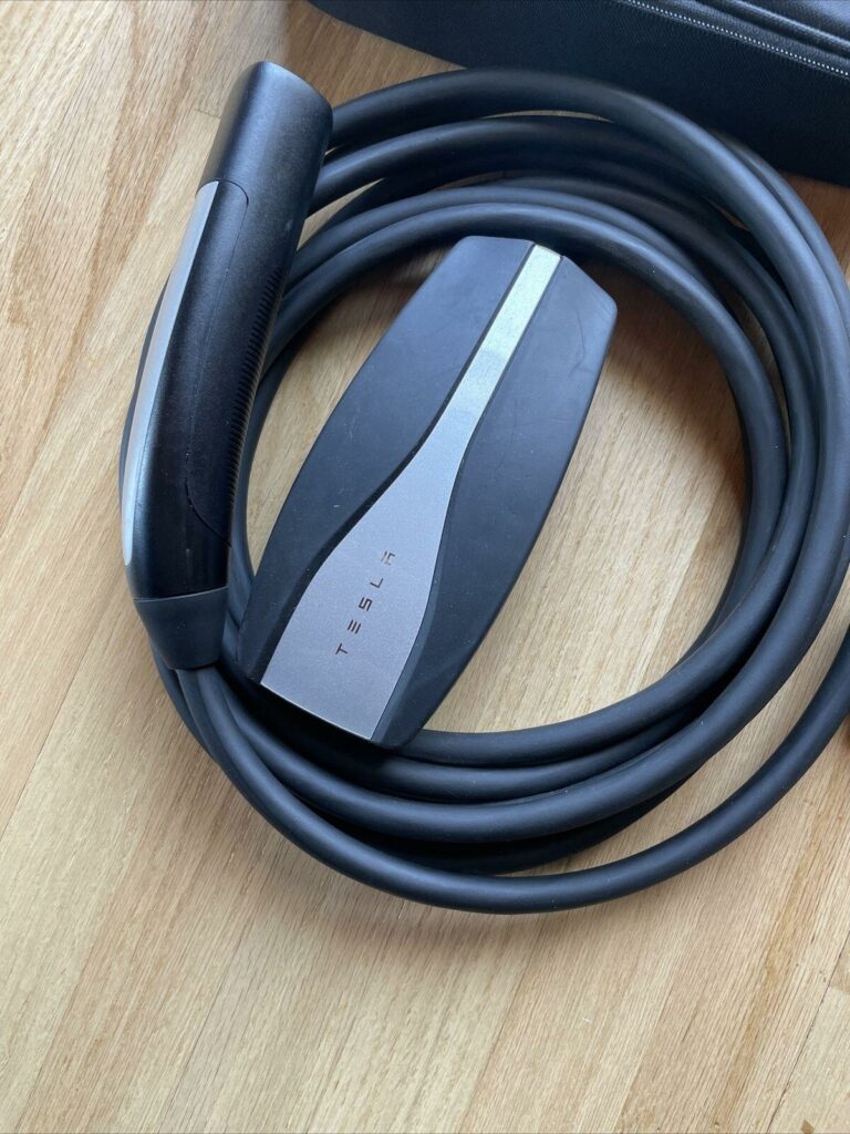 Tesla mobile connector Level 1, Charger Gen 2, NEMA 5-15 Plug, 12 Amp ...